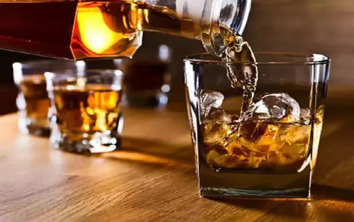 Liquor Price Hike: દારૂ પીનારાઓ માટે મોટો ફટકો: બજેટ 2026 પછી 1000 ની ...